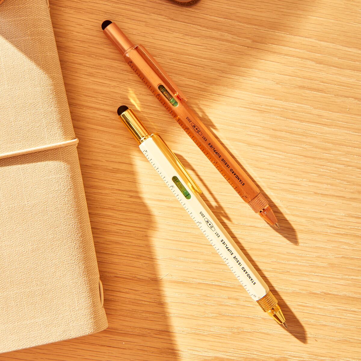 DESIGNWORKS INK Stylo MULTI-OUTILS coloris blanc - 4MURS